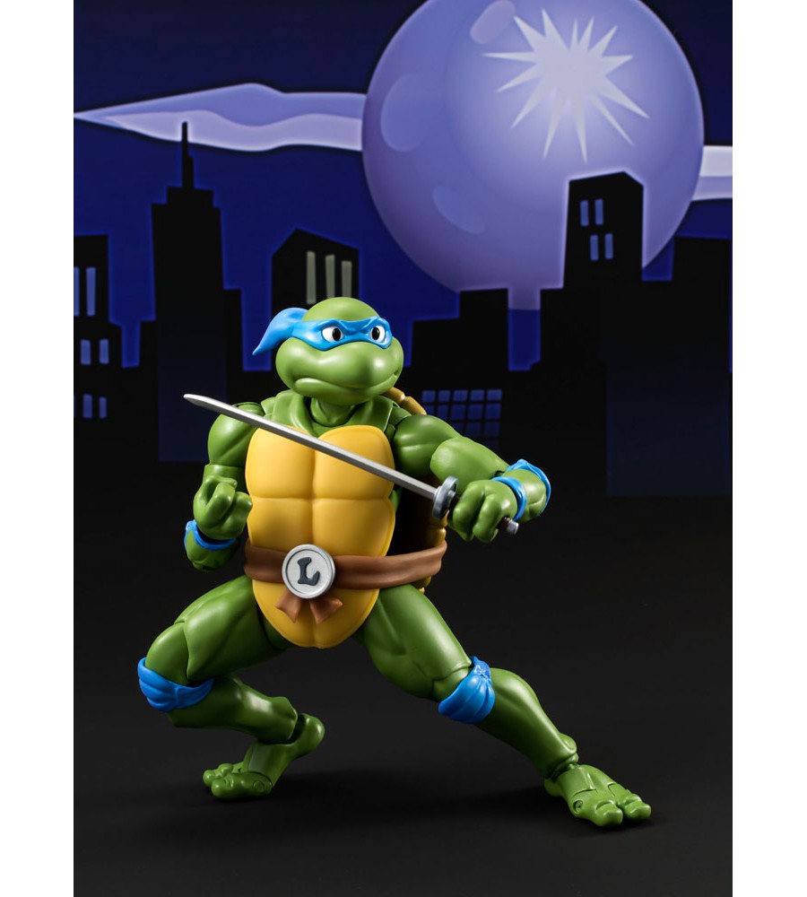 Teenage Mutant Ninja Turtles S.H. Figuarts Leonardo Action Figure ...