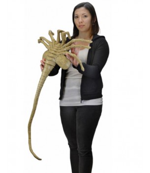 Aliens: Prop Replica Life-Size Facehugger - Visiontoys